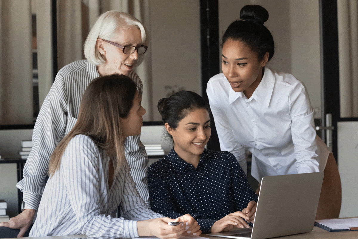 Striking a balance: How managers can intervene without resorting to ...