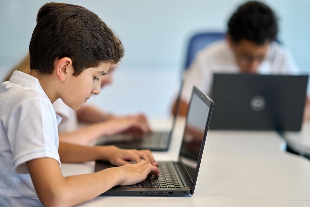 Alef Education targets $2.5bn valuation in UAE's first edtech IPO ...