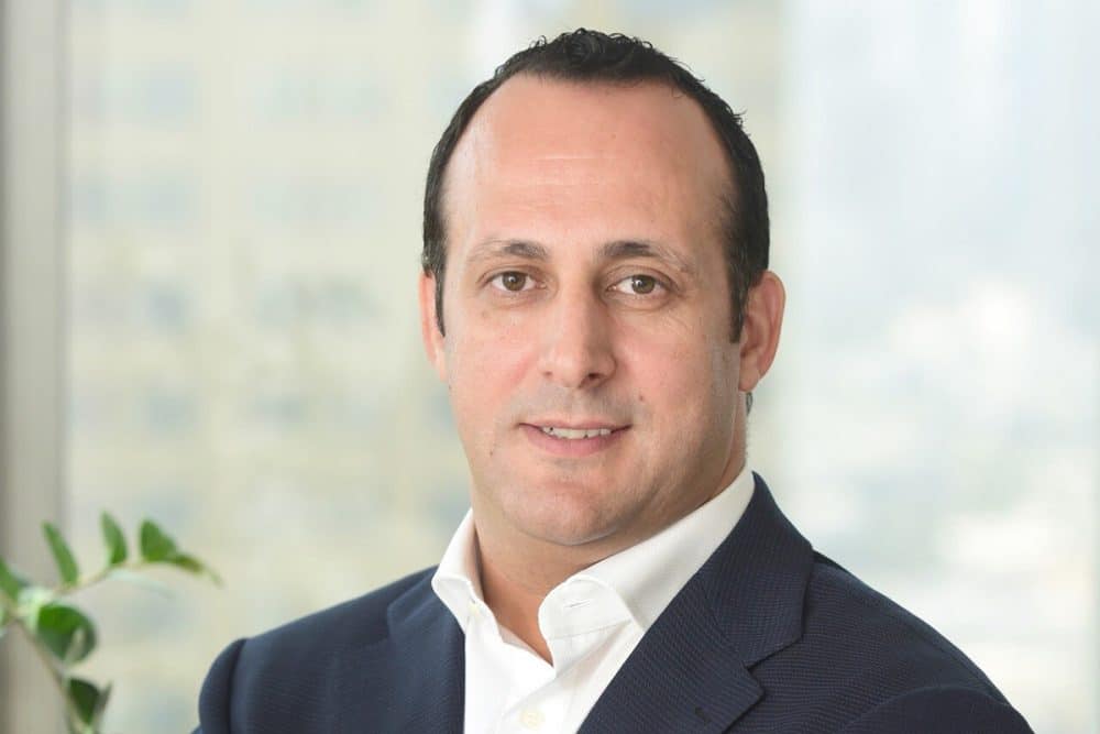 Leveraging AI for enhanced commercial strategy and customer relations ...