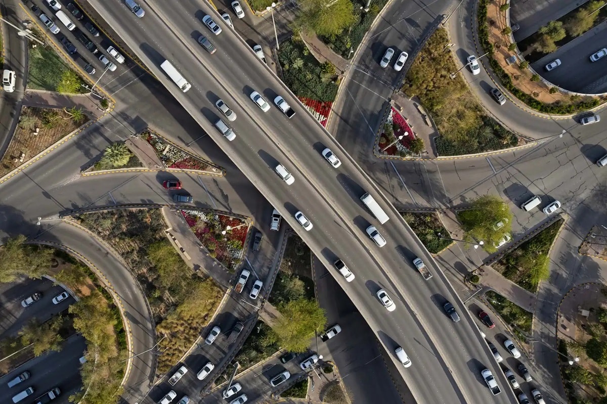 Riyadh announces MAJOR $3.5bn roads plan - Arabian Business: Latest ...