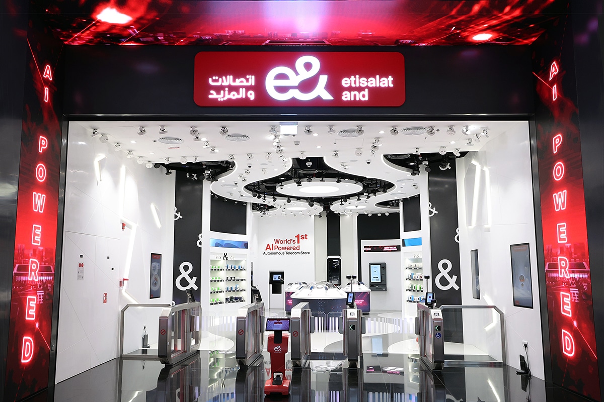 e& UAE launches AI-powered ‘EASE’ store in Dubai Mall to enhance telecom retail experience ...
