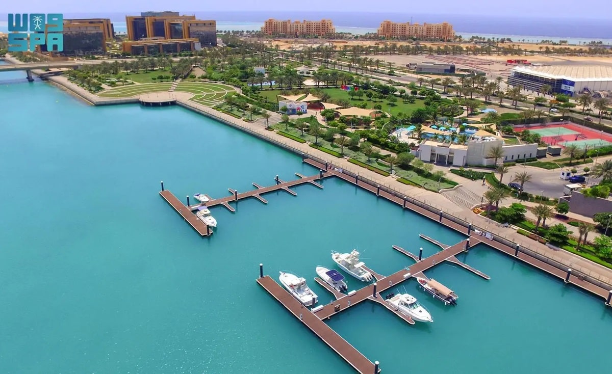 Saudi Red Sea Authority to boost marine tourism with beaches and ...