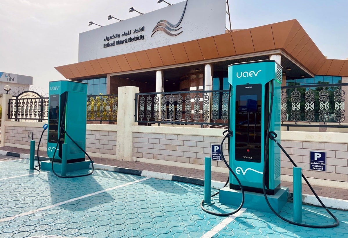 UAE announces electric vehicle charging fees for 2025 - Arabian ...