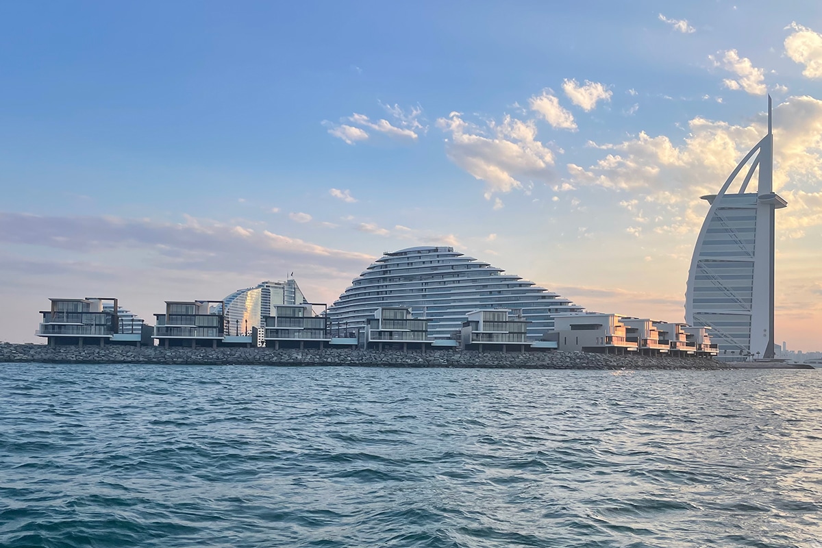 Jumeirah Group's superyacht-inspired Marsa Al Arab in Dubai opens for ...