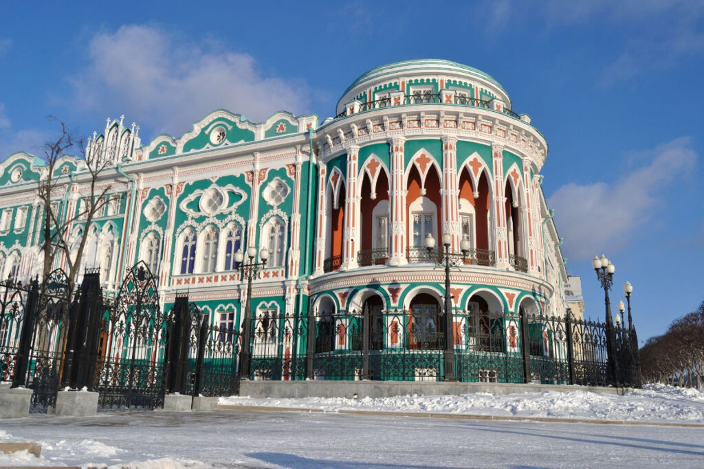 Air Arabia announces two new routes to Russia - Arabian Business ...