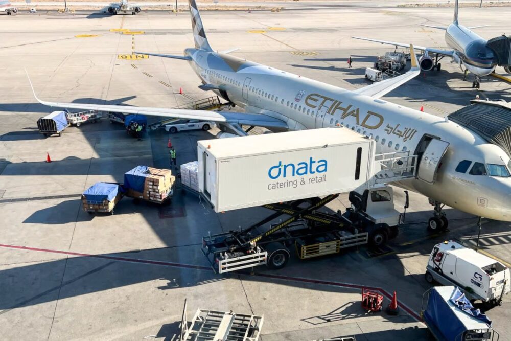dnata wins multi-year Etihad Airways catering contract at Jordan AMM ...