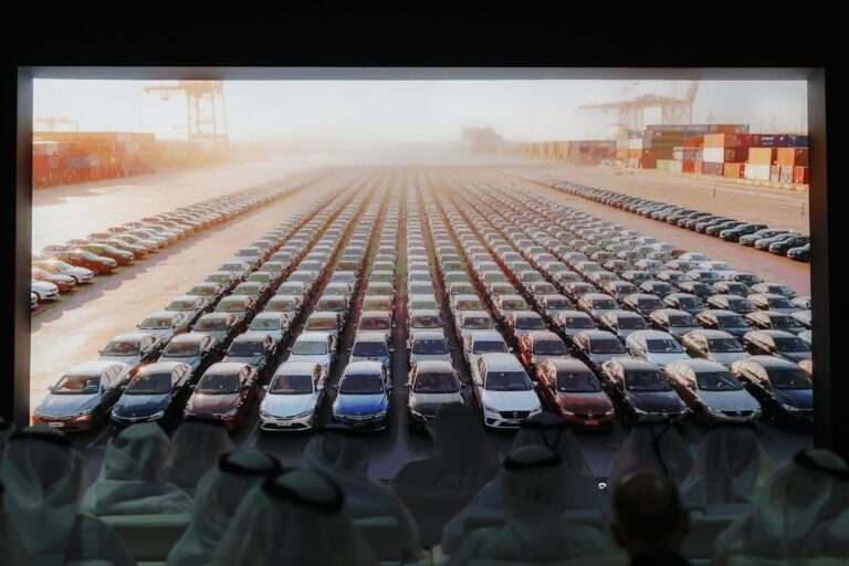 Dubai unveils mega 22m sq ft Auto Market with 1,500 showrooms to ...