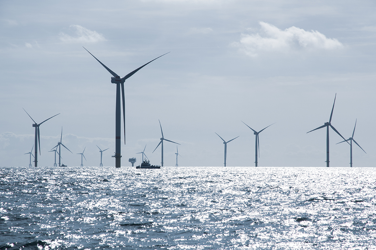 UAE’s Masdar and RWE secure CfD for their mega Dogger Bank South projects - Arabian Business ...