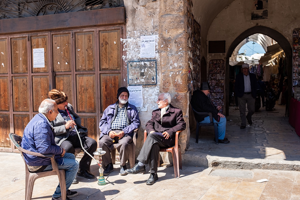 Inside Lebanon's Ponzi scheme economy and the $100bn outflow crisis ...